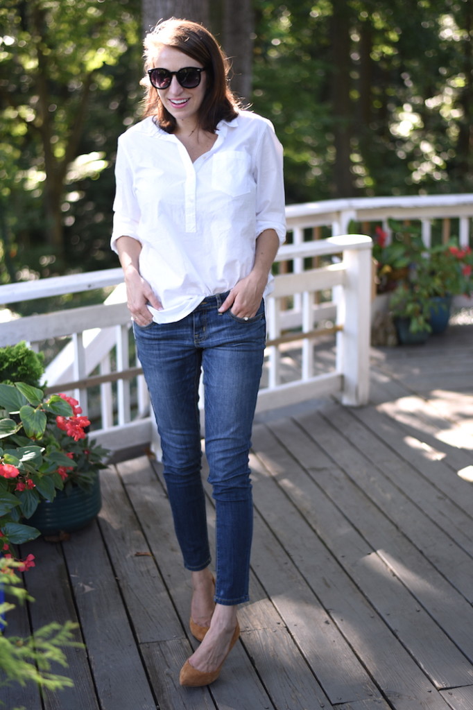 7 Ways To Wear Jeans - The Mama Notes