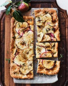 Easy Weeknight Dinner Recipes To Try This November - The Mama Notes